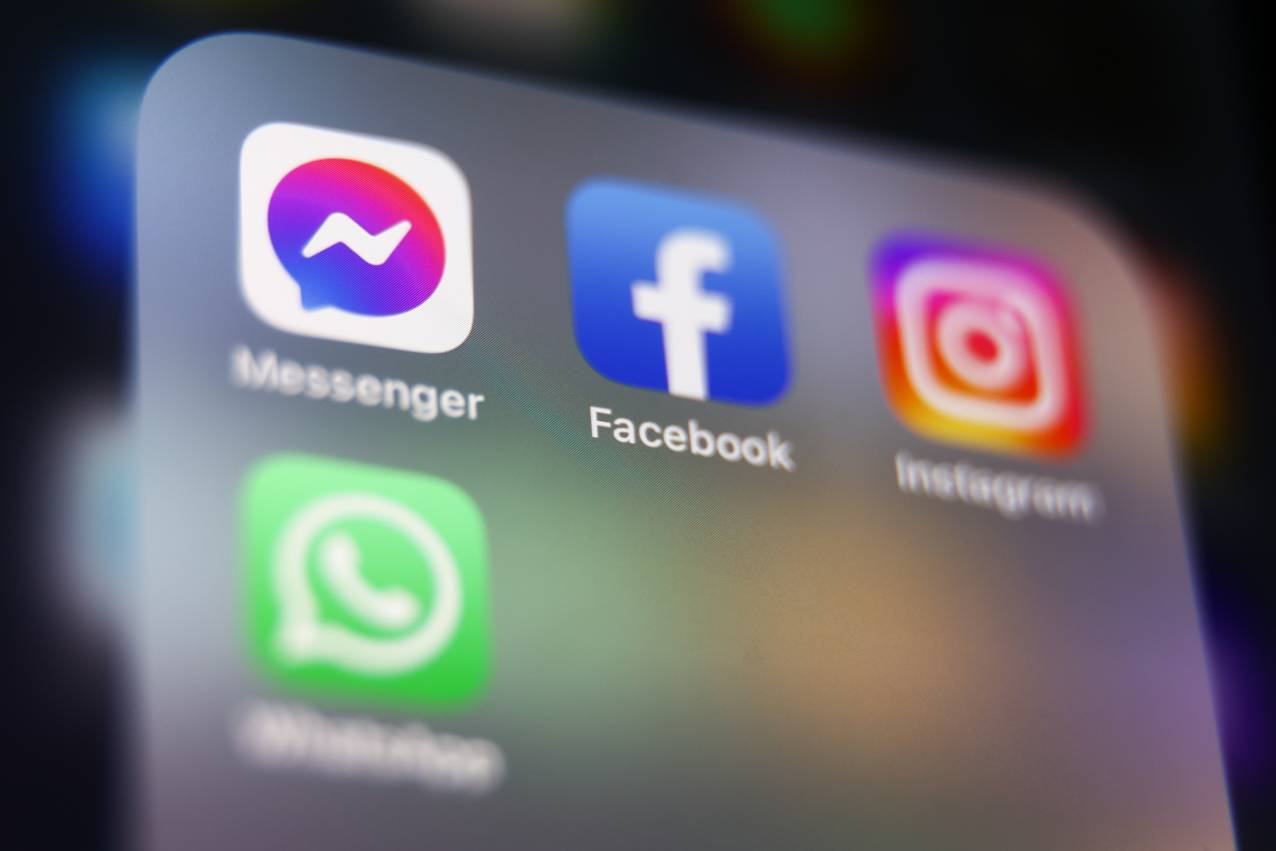 Megszűnt egy fontos Facebook-szolgáltatás: többé nem éred el | Dívány